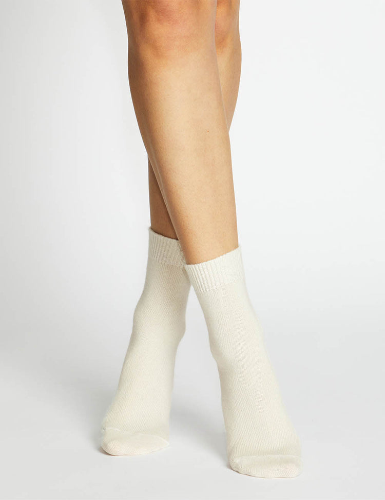 Complete your look with Levante socks. – LevanteAU